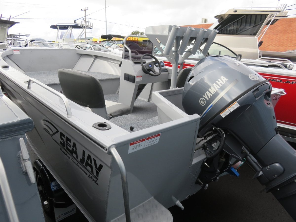 2022 Sea Jay 4.68rs Avenger Sports | Boat Research | Boats Online