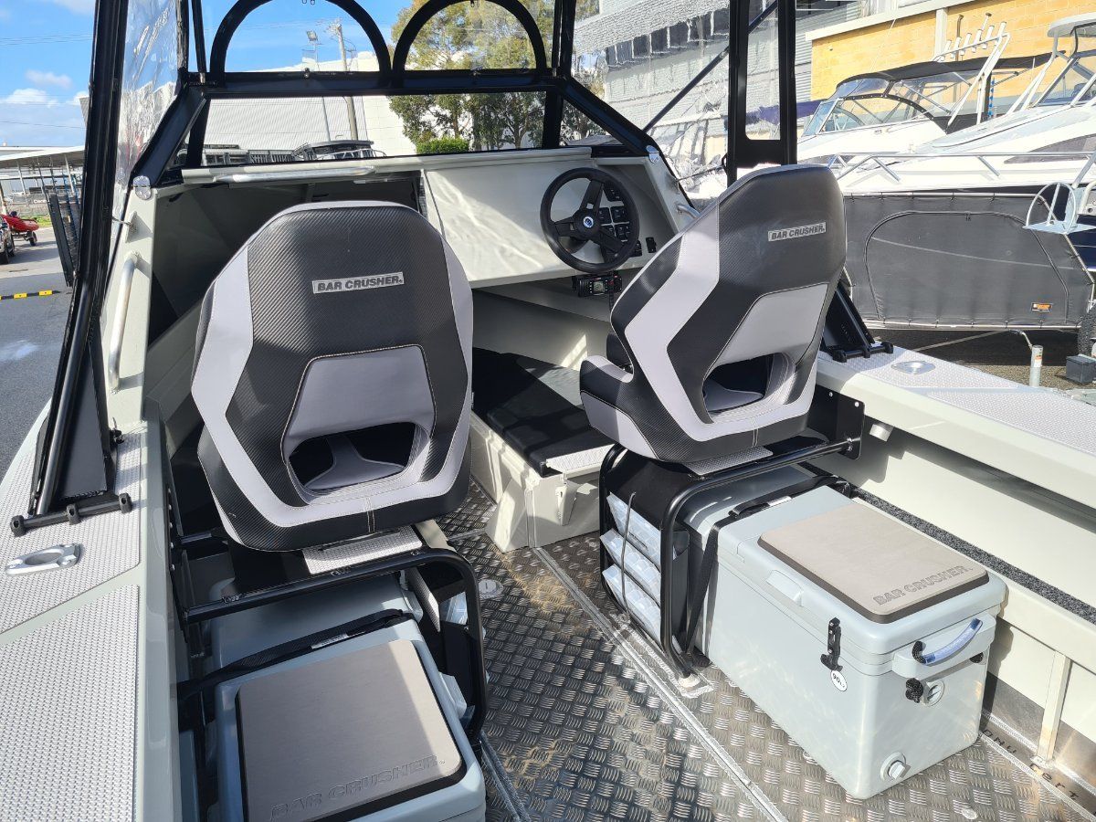 2023 Bar Crusher 670c | Boat Research | Yachthub