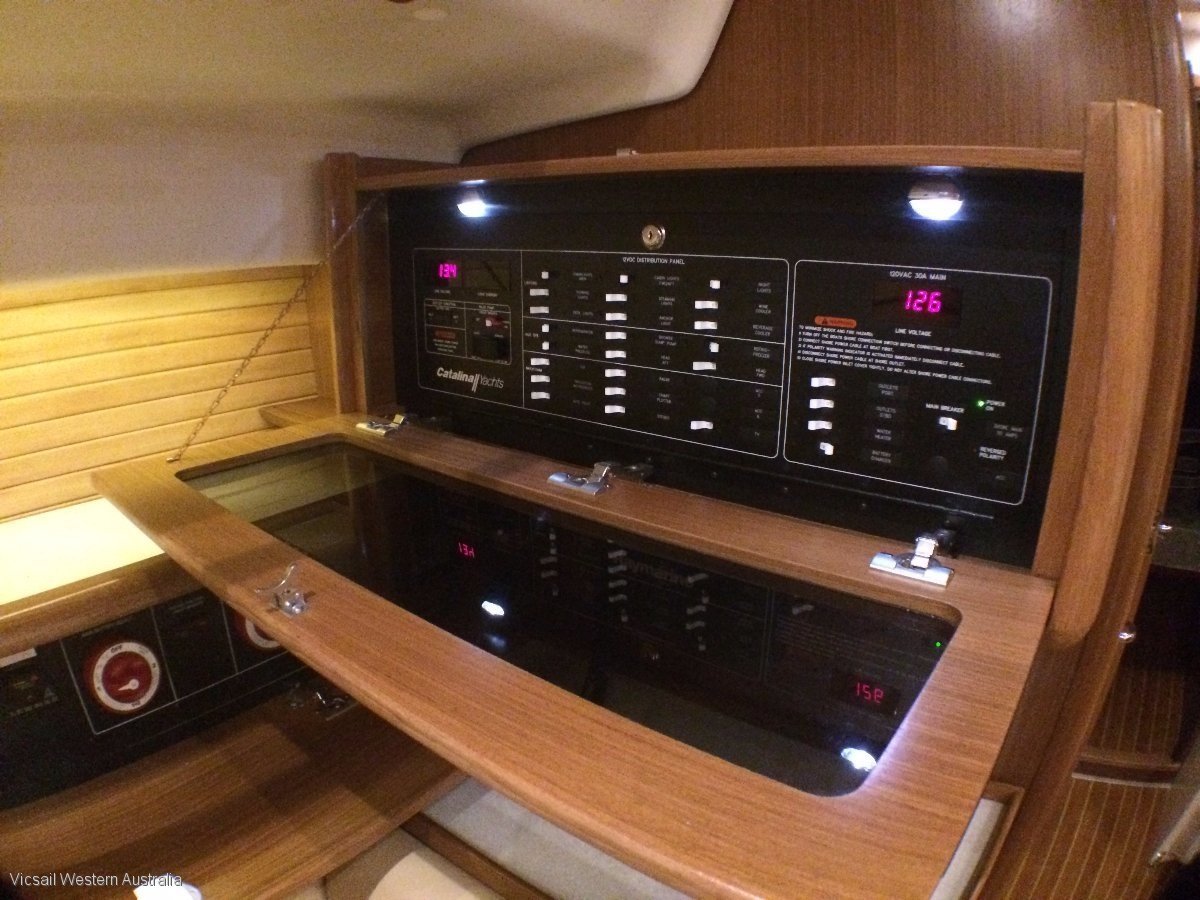 2023 Catalina 425 | Boat Research | Yachthub