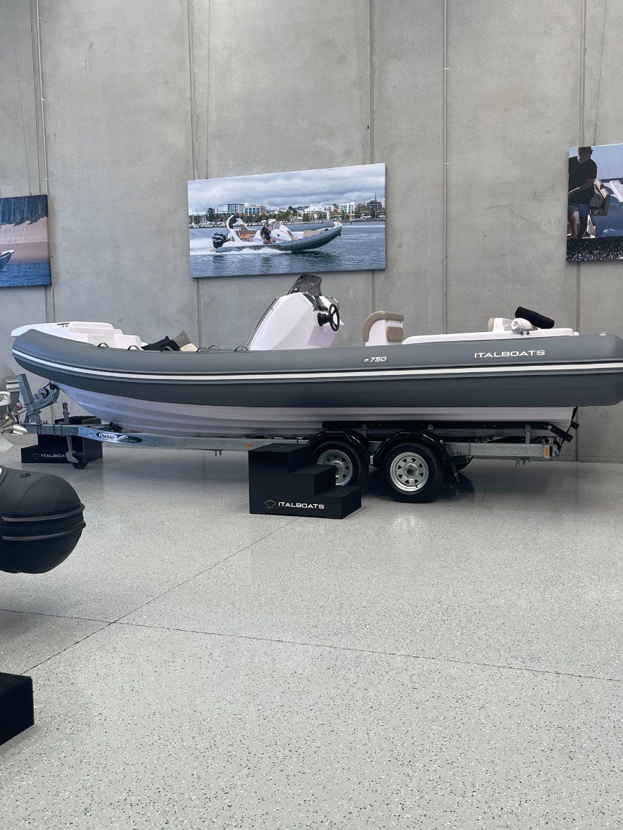 2022 Italboats Predator 750 | Boat Research | Yachthub