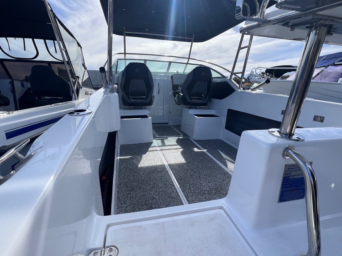 2023 Oryx Orca 7500 All Rounder | Boat Research | Boats Online