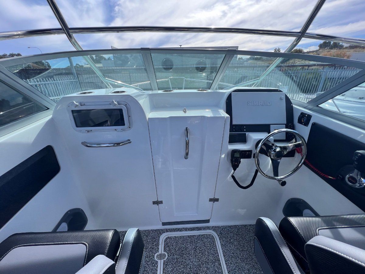 2023 Oryx Orca 7500 All Rounder | Boat Research | Boats Online