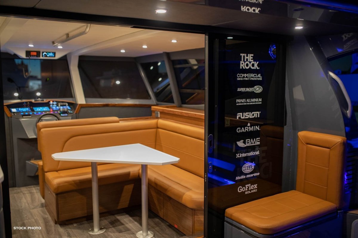 2024 Herley Powercat 3400 | Boat Research | Yachthub