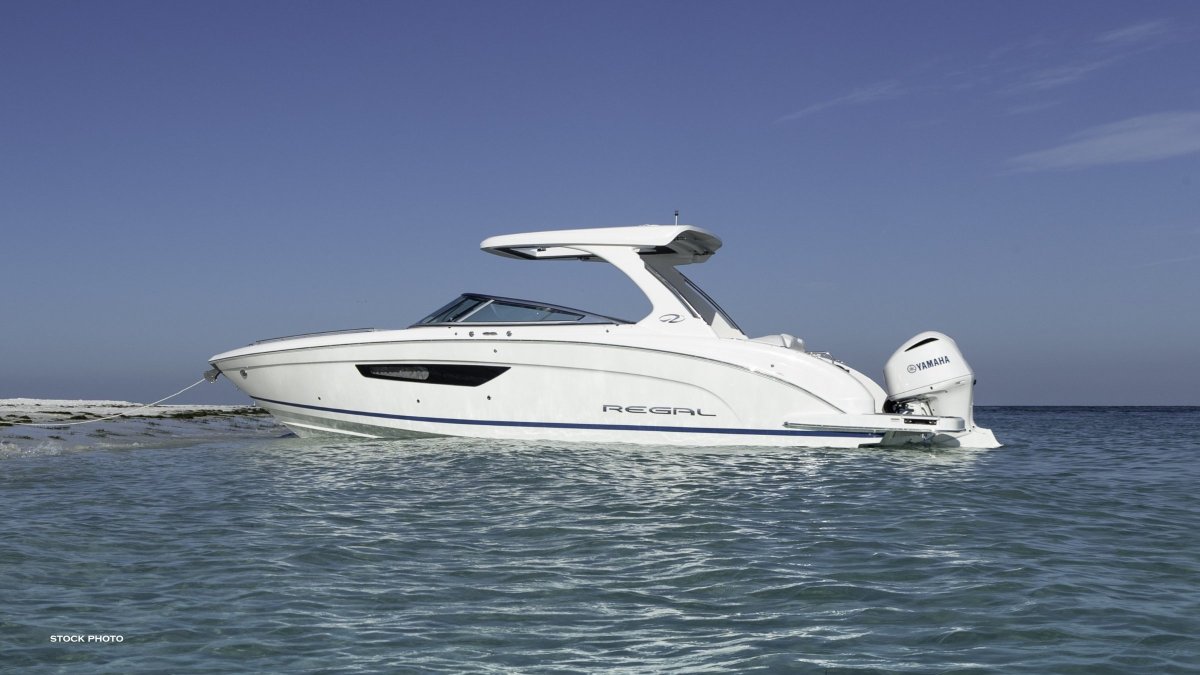 2024 Regal 33 Obx | Boat Research | Yachthub