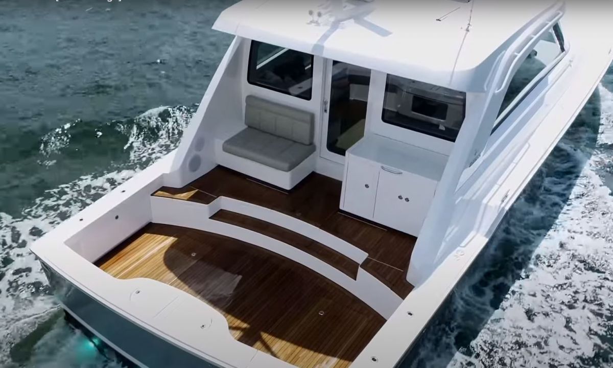 2022 Bertram 50 | Boat Research | Yachthub