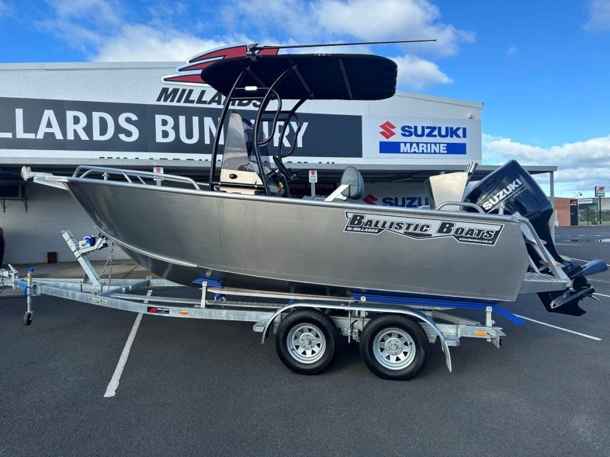 2022 Ballistic 570 Centre Console | Boat Research | BoatsOnline