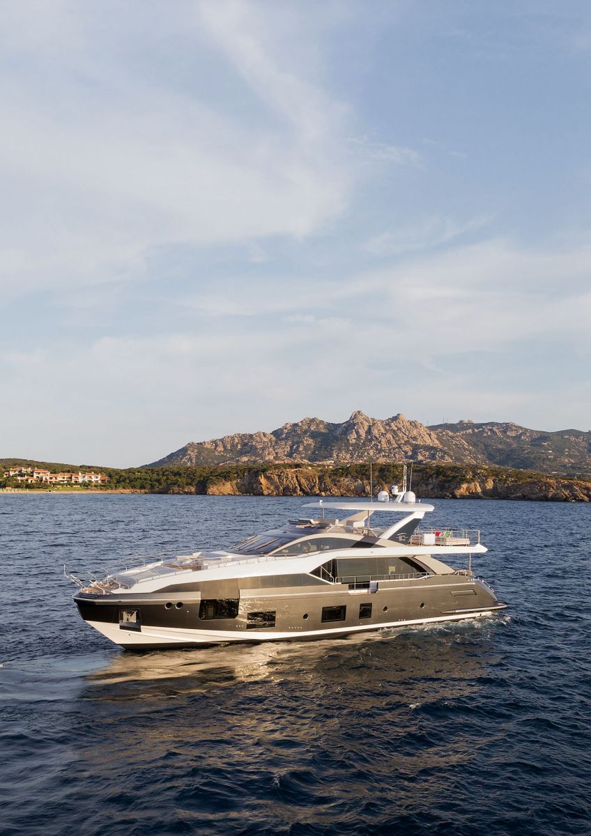 2021 Azimut Grande 27 Metri | Boat Research | Yachthub