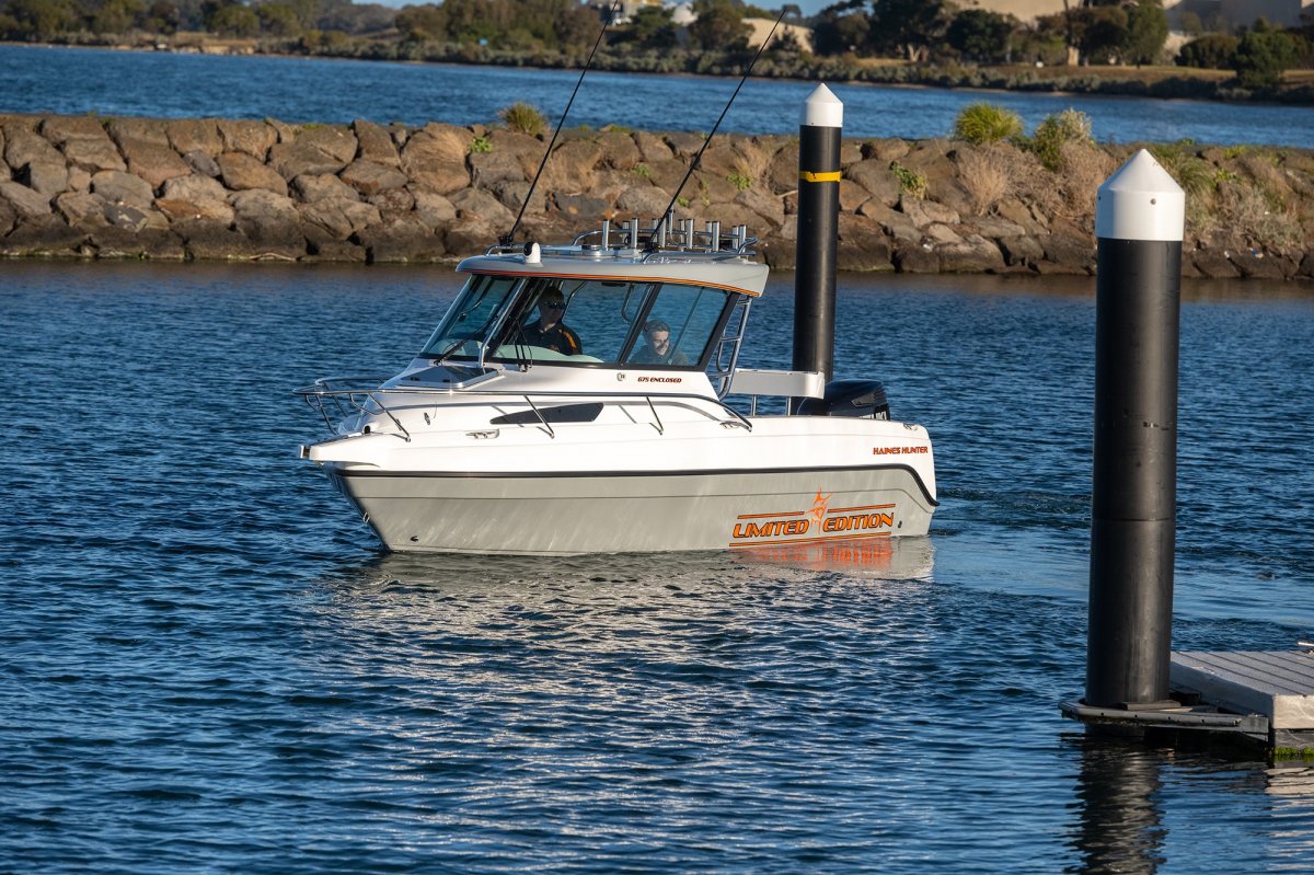 2023 Haines Hunter 675 Enclosed | Boat Research | Boats Online