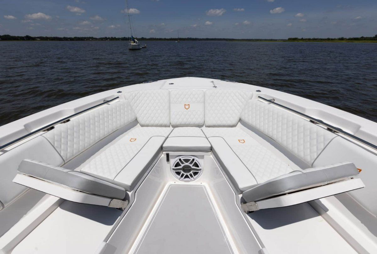 2024 Sea Fox 368 Commander | Boat Research | BoatsOnline