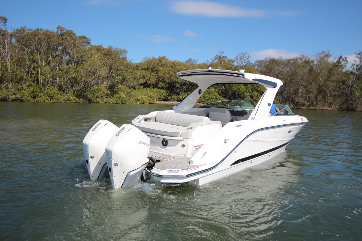2023 Sea Ray 310 Slx Ob | Boat Research | Yachthub