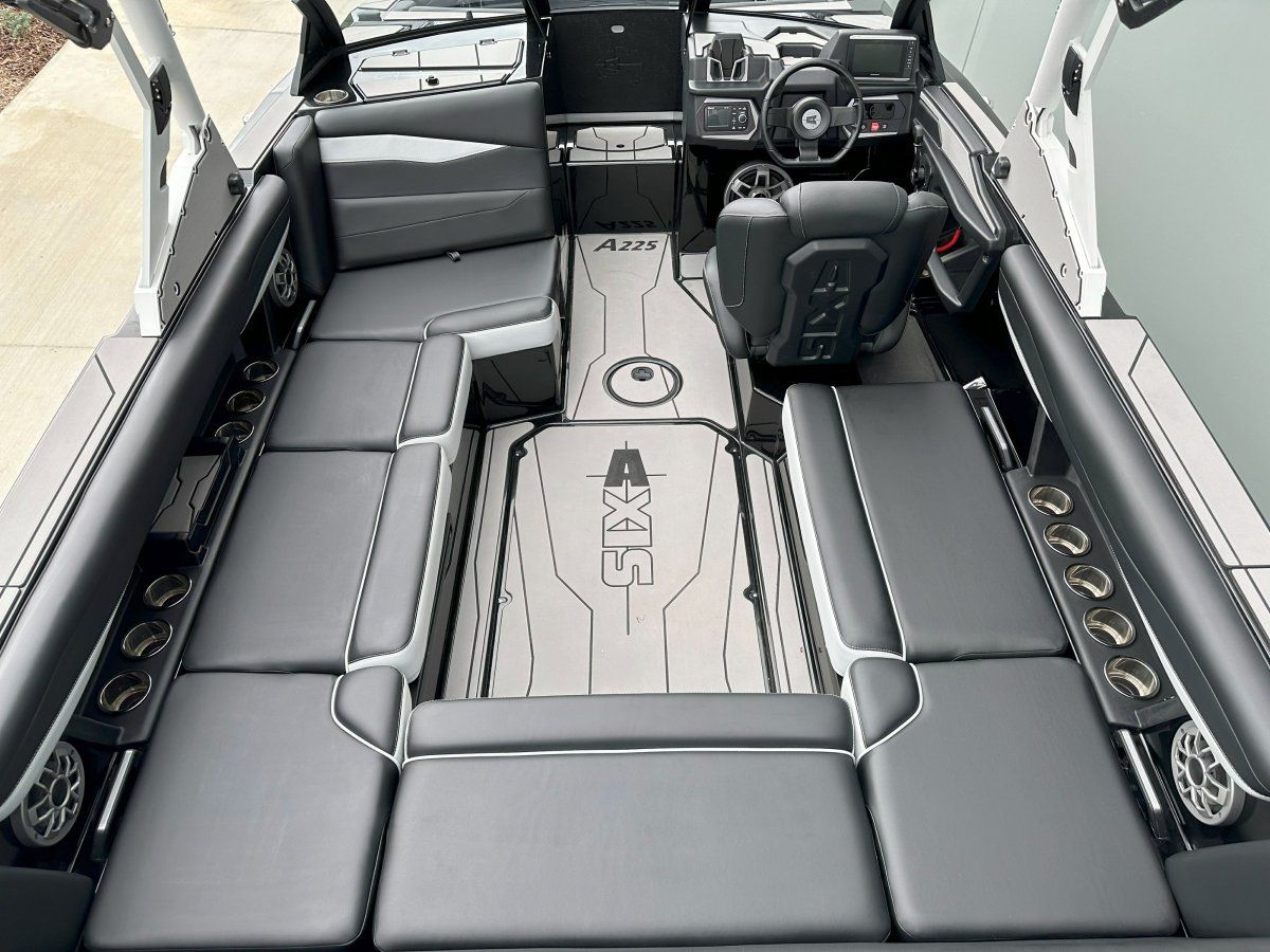 2023 Axis A225 | Boat Research | Boats Online