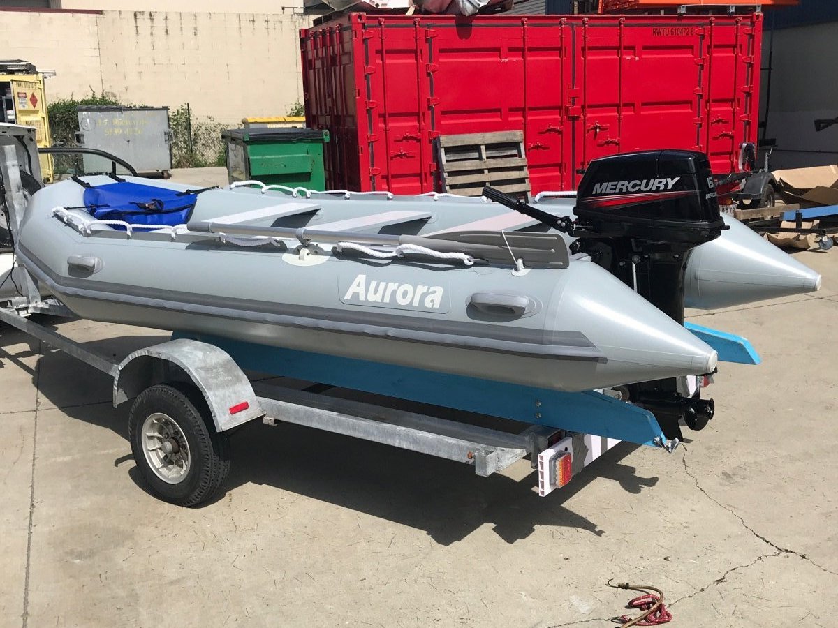 2022 Aurora Adventure Master 400 | Boat Research | Yachthub