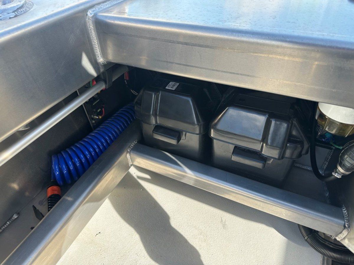 2022 Ballistic 570 Centre Console | Boat Research | BoatsOnline