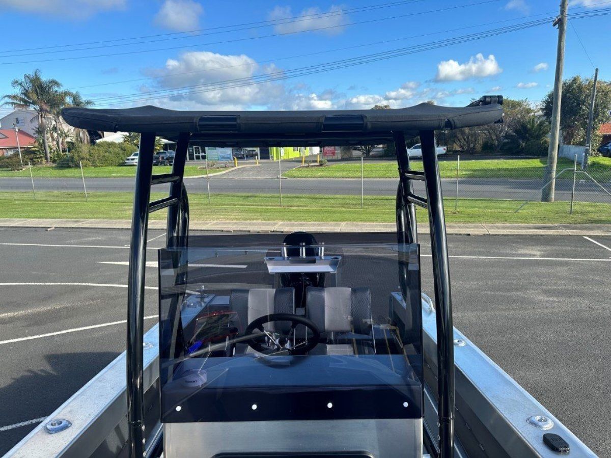 2022 Ballistic 570 Centre Console | Boat Research | Yachthub