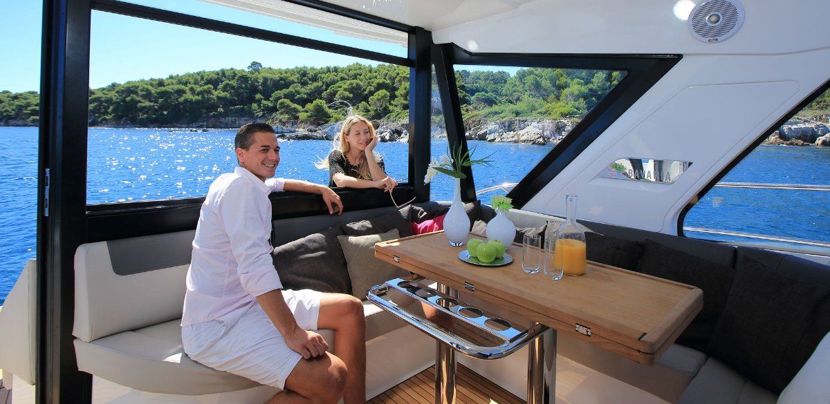 2024 Bavaria S45 Coupe | Boat Research | BoatsOnline