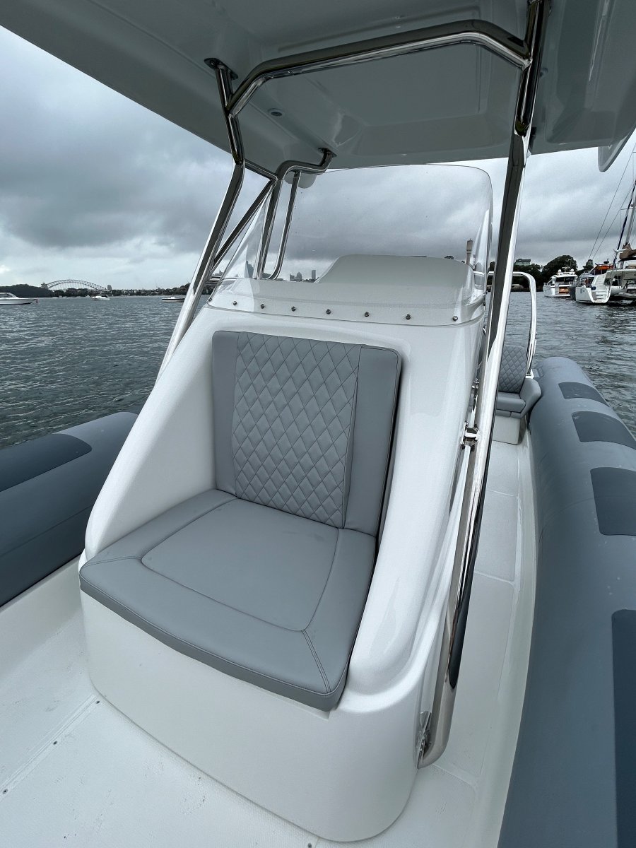 2024 Gemini Waverider 780 | Boat Research | Boats Online