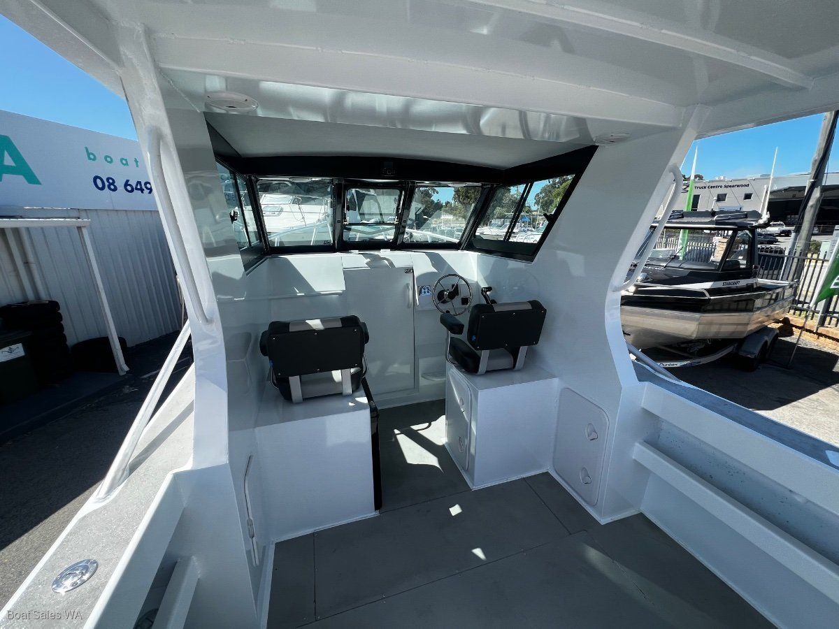 2024 Pelagic Pleasure Craft 7.5 Hard Top Lock Up Cabin | Boat Research ...