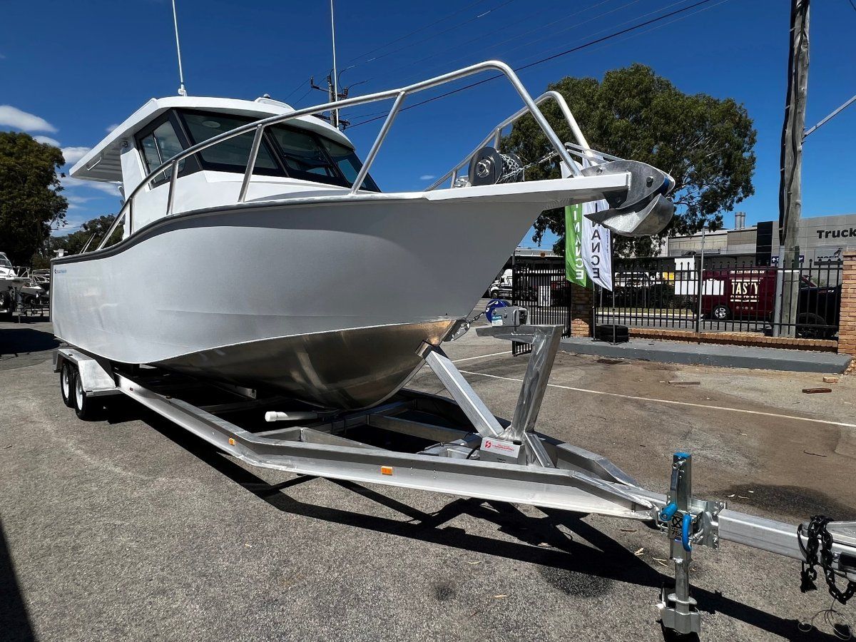 2024 Pelagic Pleasure Craft 7.5 Hard Top Lock Up Cabin | Boat Research ...