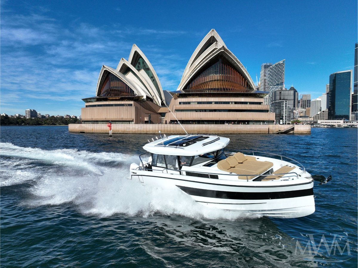 2024 Wellcraft 355 Commuter | Boat Research | Yachthub