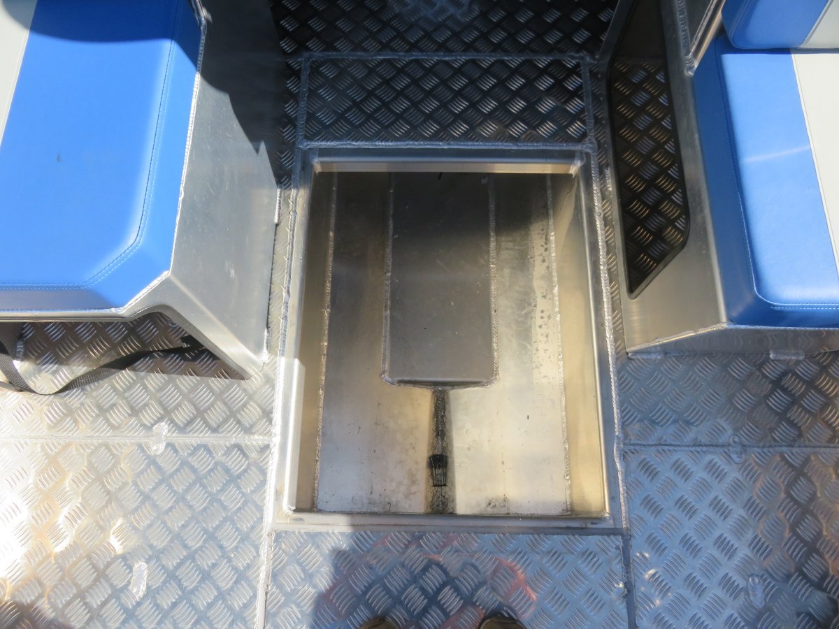 2024 Senator Hardtop Rh650 | Boat Research | Boats Online