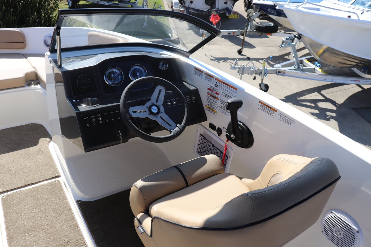 2023 Bayliner Vr5 | Boat Research | Yachthub