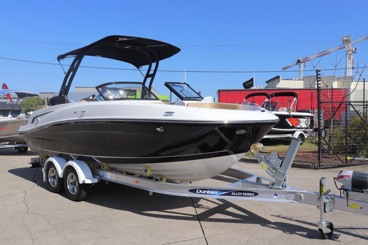 2023 Bayliner Vr5 | Boat Research | Yachthub