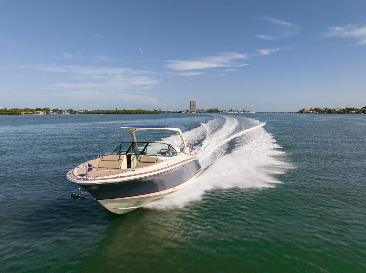 2024 Chris Craft Launch 31 Gt | Boat Research | Yachthub