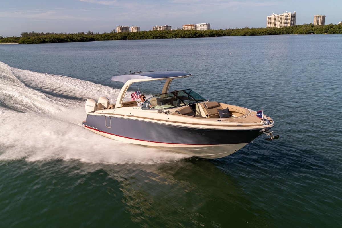 2024 Chris Craft Launch 31 Gt | Boat Research | BoatsOnline