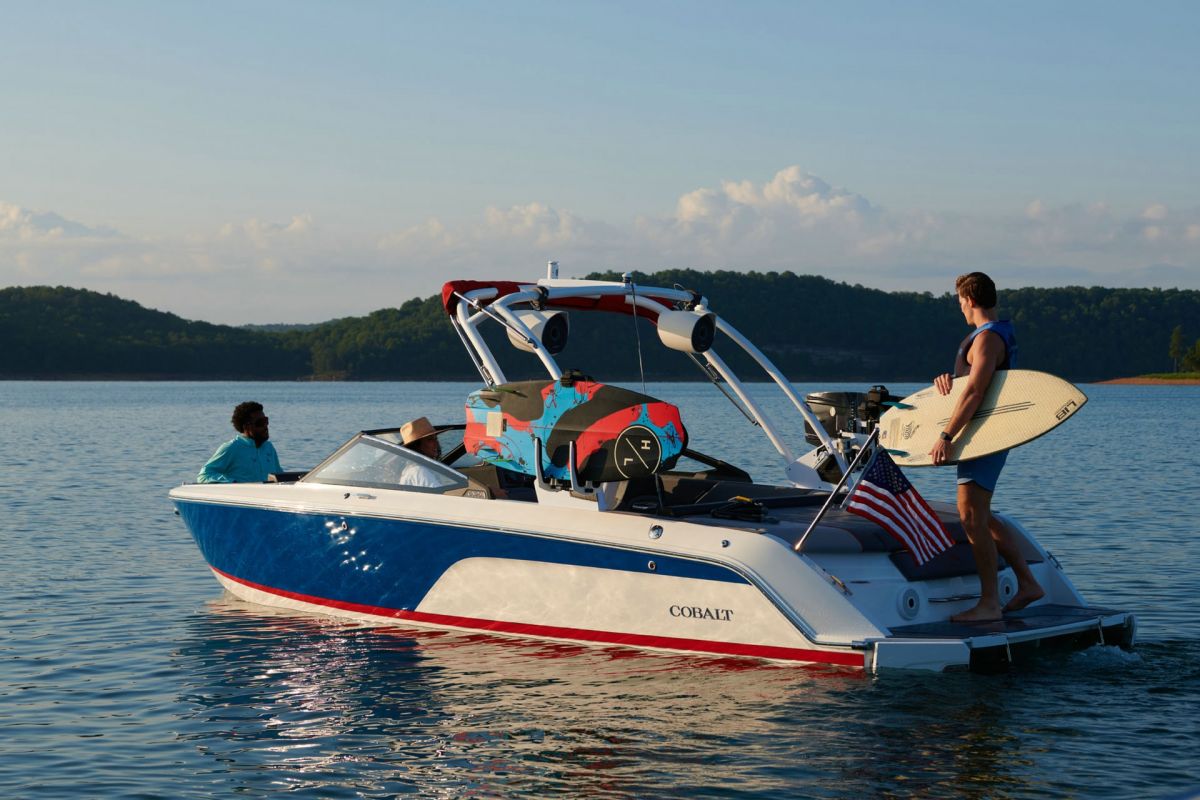 2024 Cobalt Cs23 Surf | Boat Research | BoatsOnline