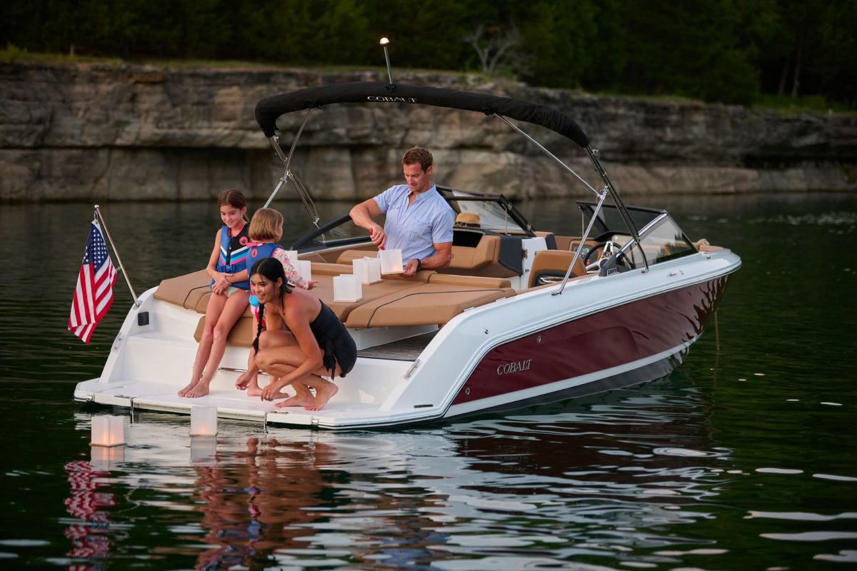 2024 Cobalt Cs22 Sterndrive | Boat Research | Boats Online