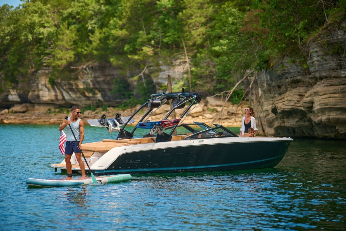 2024 Cobalt Cs23 Sterndrive | Boat Research | Yachthub