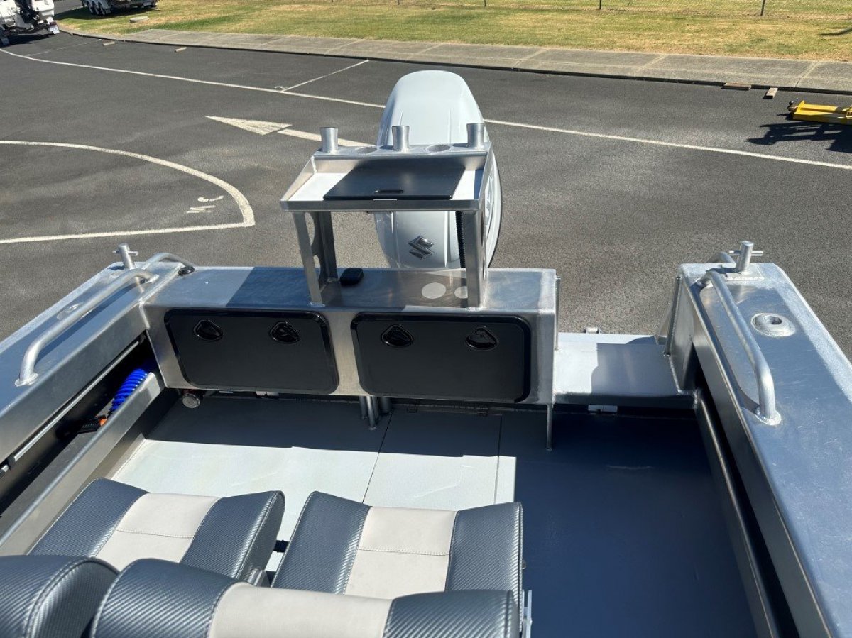 2023 Ballistic 600 Centre Console | Boat Research | BoatsOnline