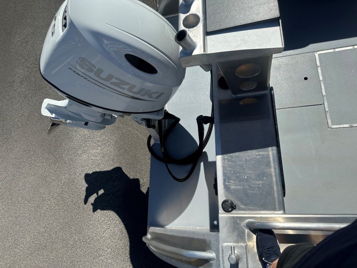 2023 Ballistic 600 Centre Console | Boat Research | BoatsOnline