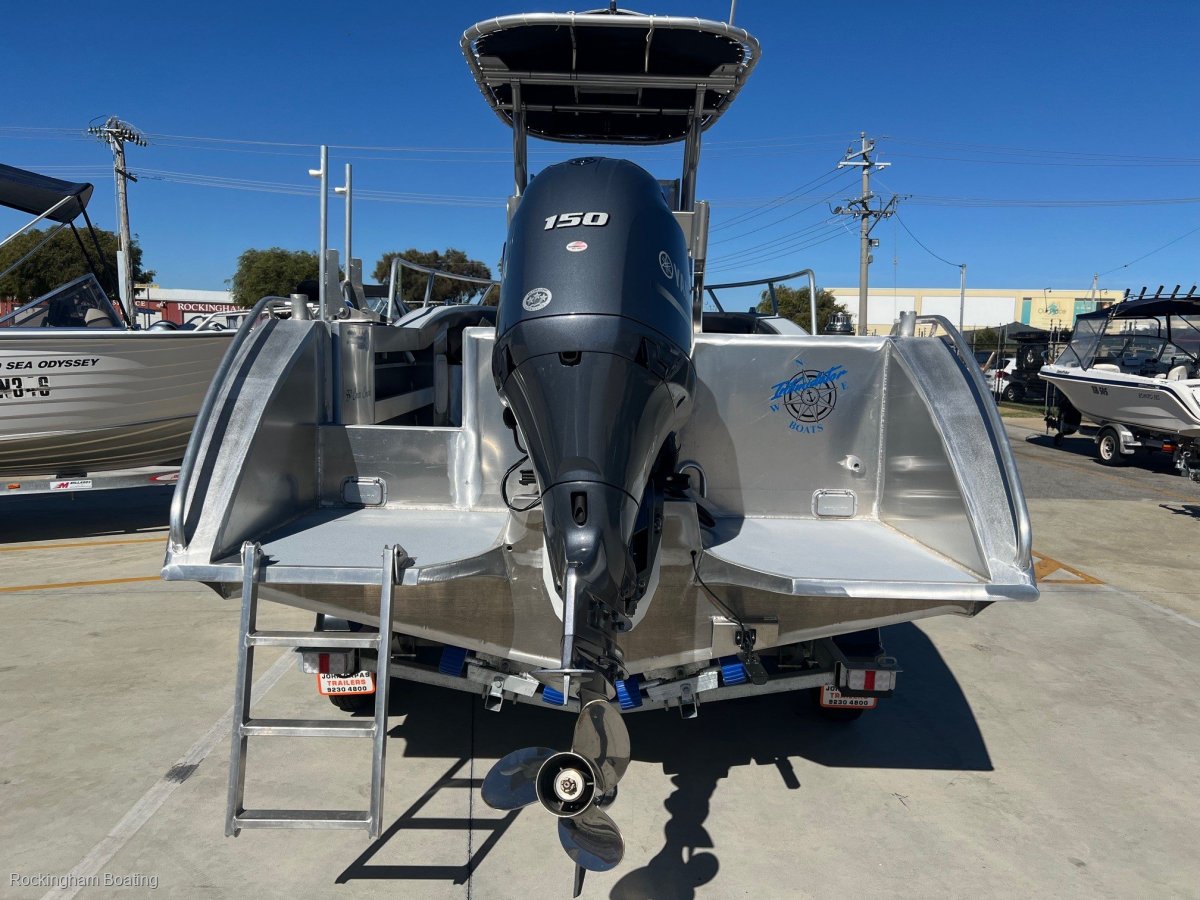 2022 Intimidator Boats 550 Centre Console | Boat Research | BoatsOnline