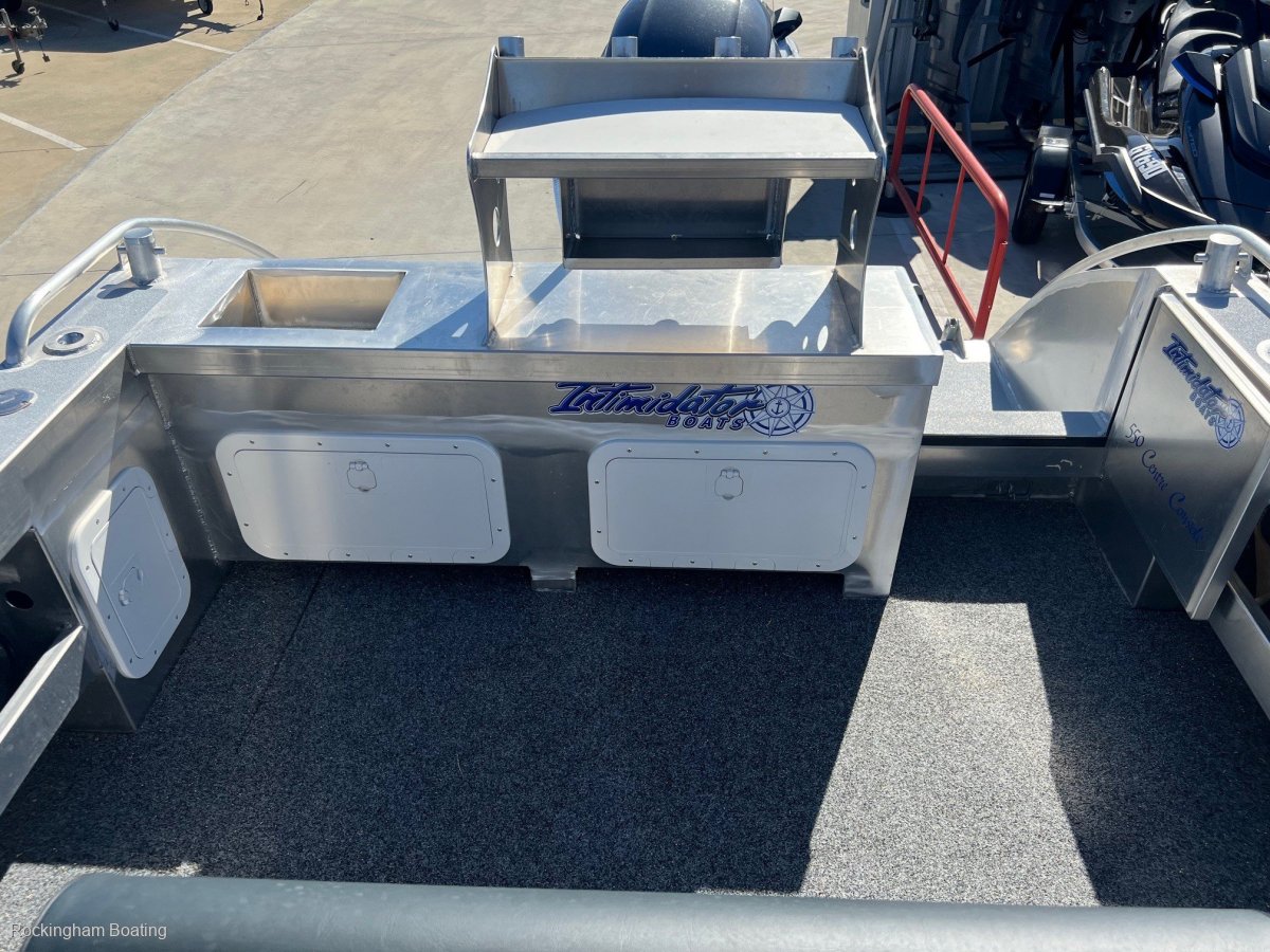 2022 Intimidator Boats 550 Centre Console | Boat Research | BoatsOnline