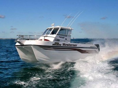 2024 Leisurecat 8000 Westerner | Boat Research | BoatsOnline