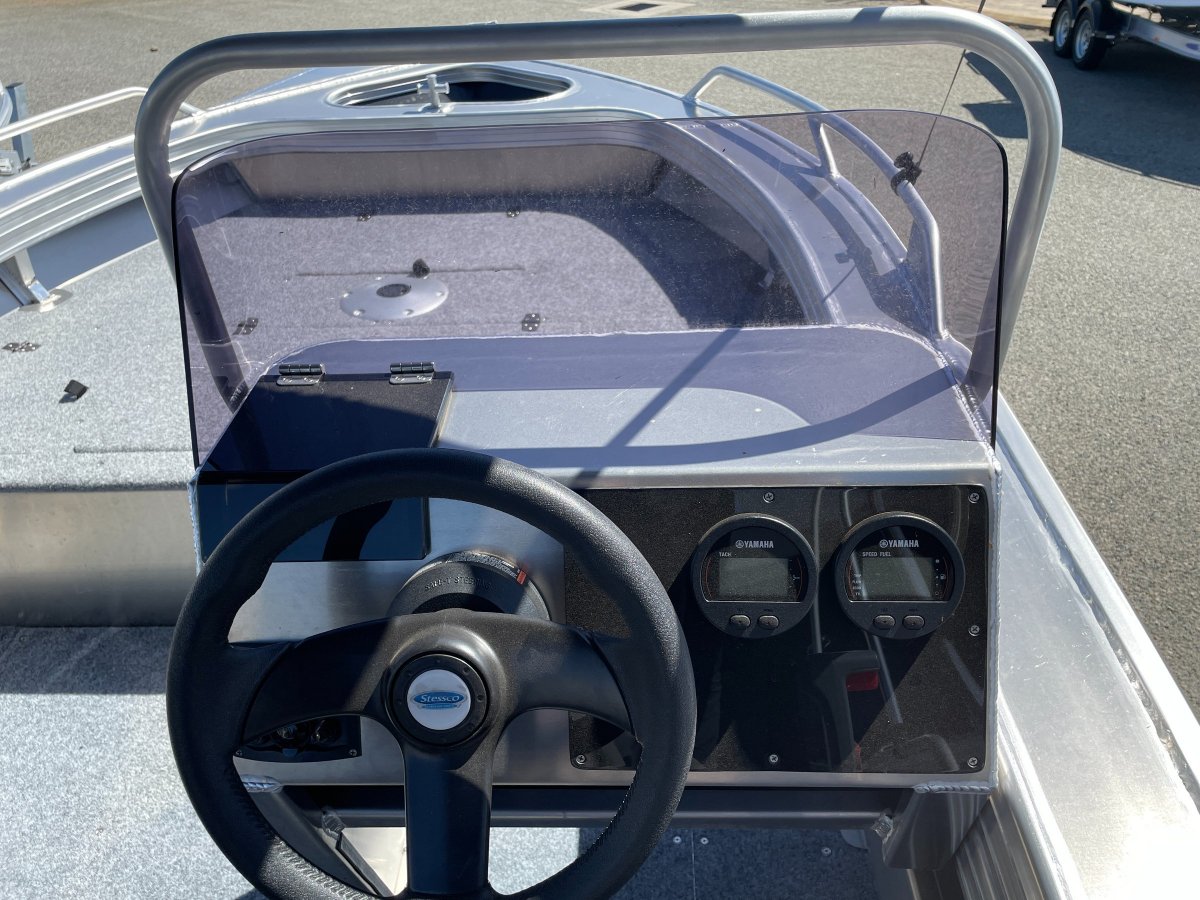 2024 Stessco Renegade 450 | Boat Research | BoatsOnline