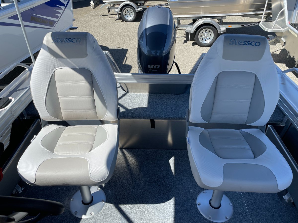 2024 Stessco Renegade 450 | Boat Research | BoatsOnline