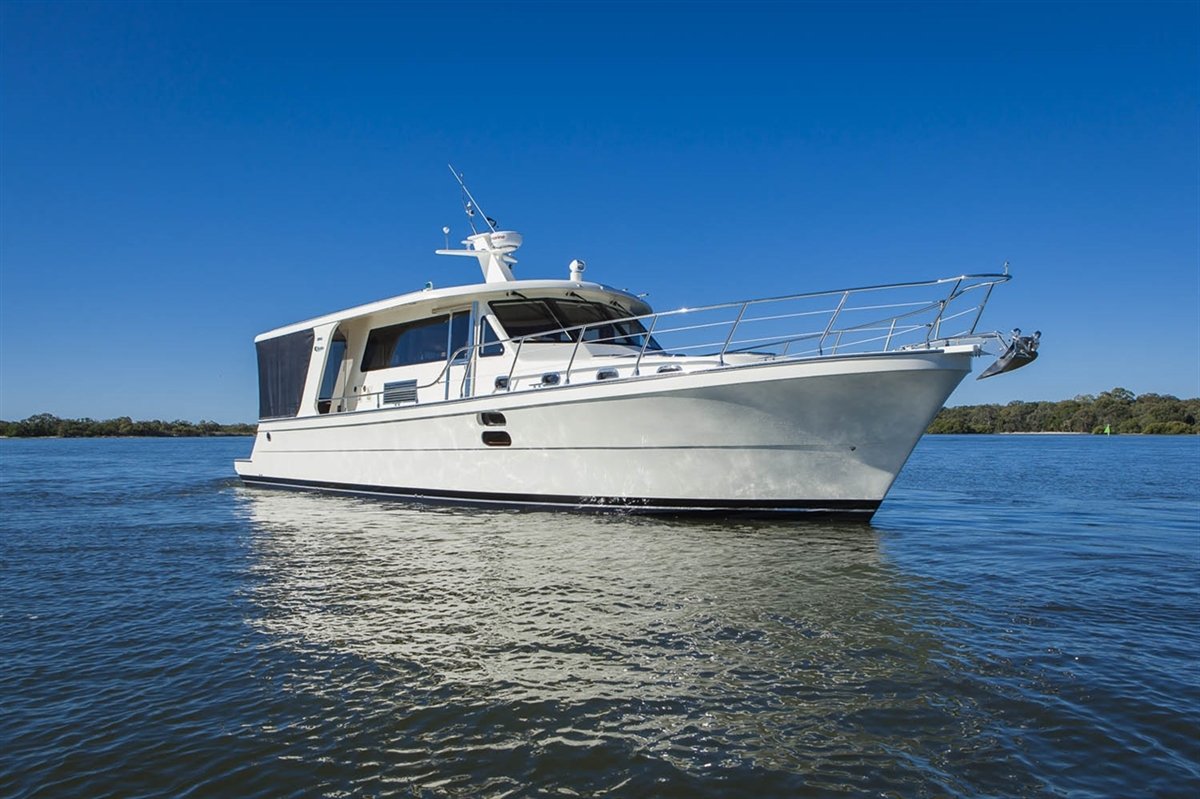 2016 Alaska 47 Sedan | Boat Research | BoatsOnline