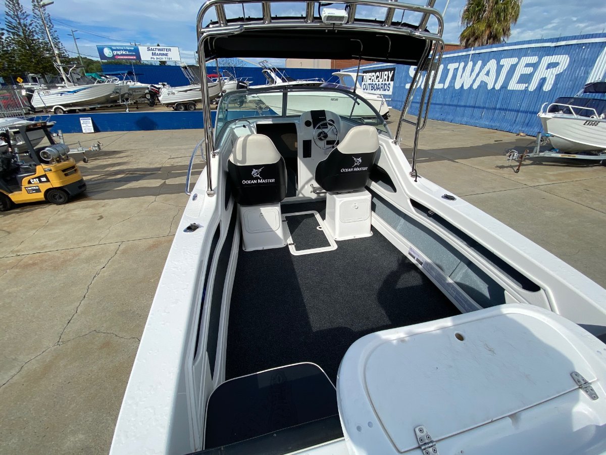 2024 Ocean Master 640 Senator | Boat Research | Boats Online