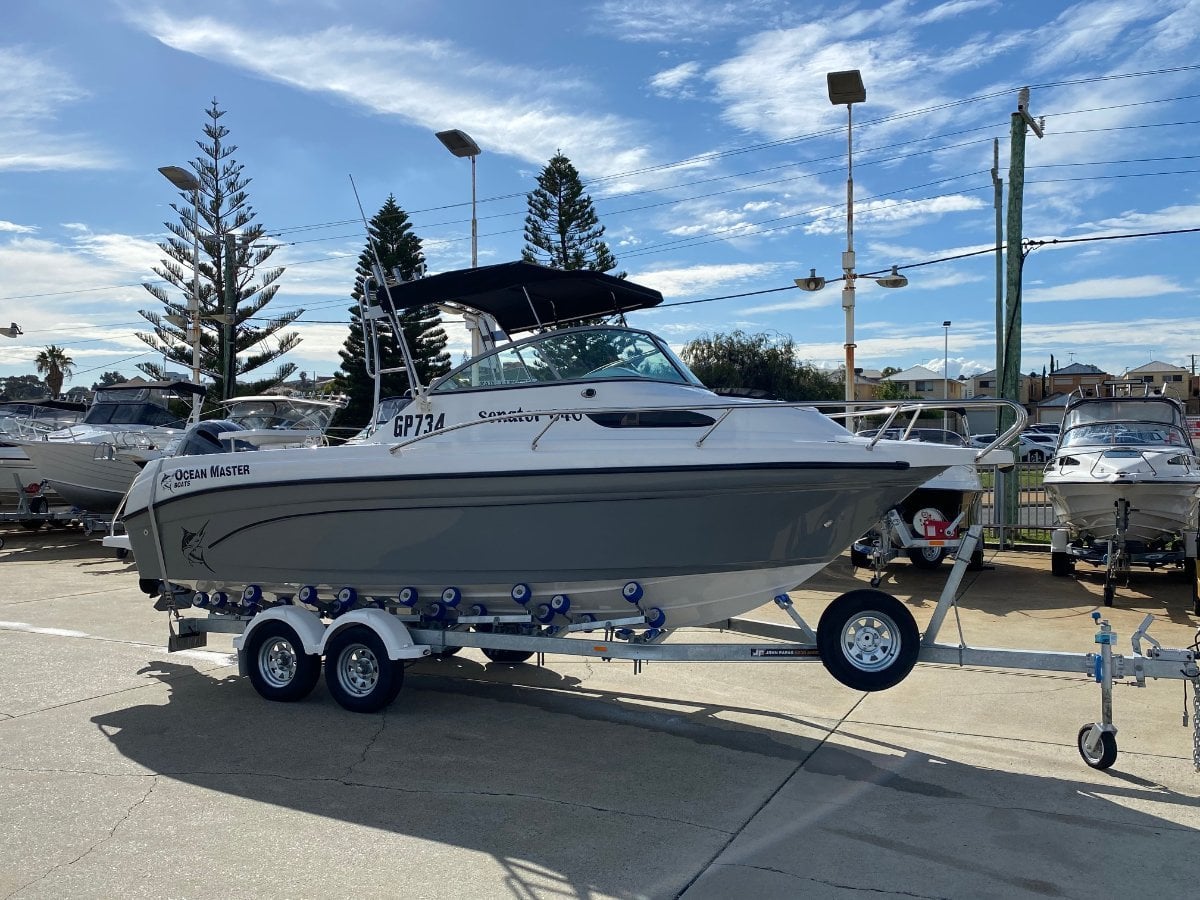 2024 Ocean Master 640 Senator | Boat Research | Boats Online