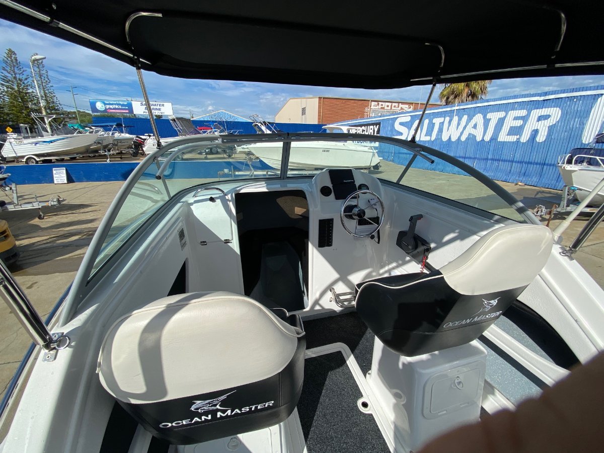 2024 Ocean Master 640 Senator | Boat Research | Boats Online