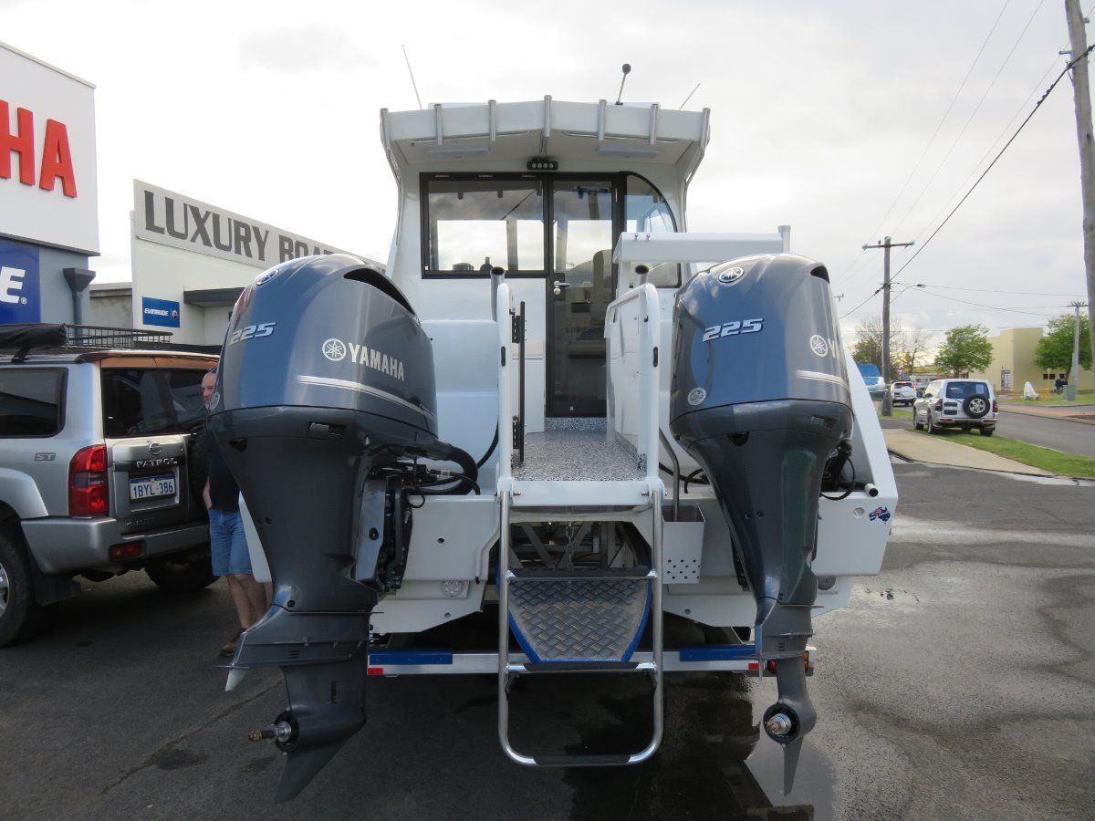2024 Sailfish 2800 Platinum | Boat Research | BoatsOnline