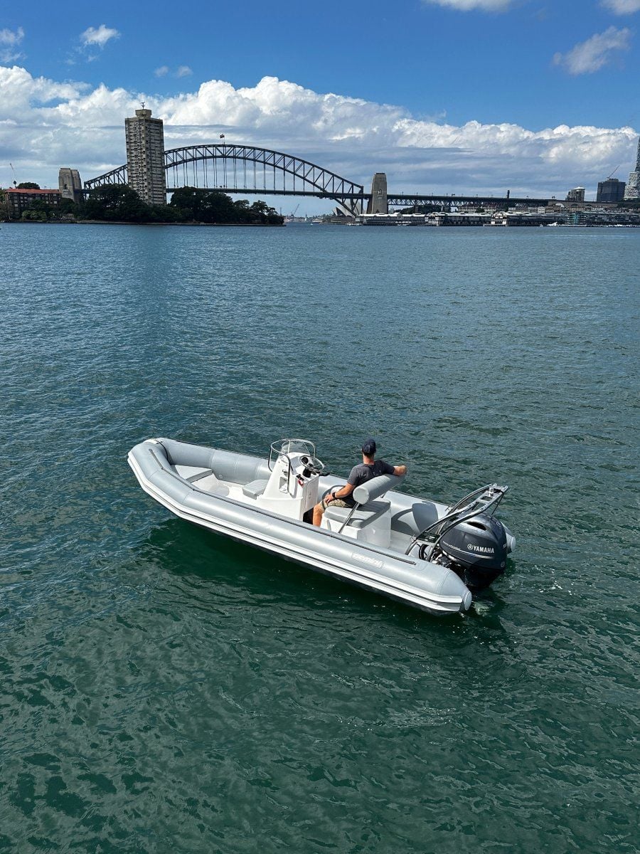 2024 Gemini Waverider 550 | Boat Research | Boats Online