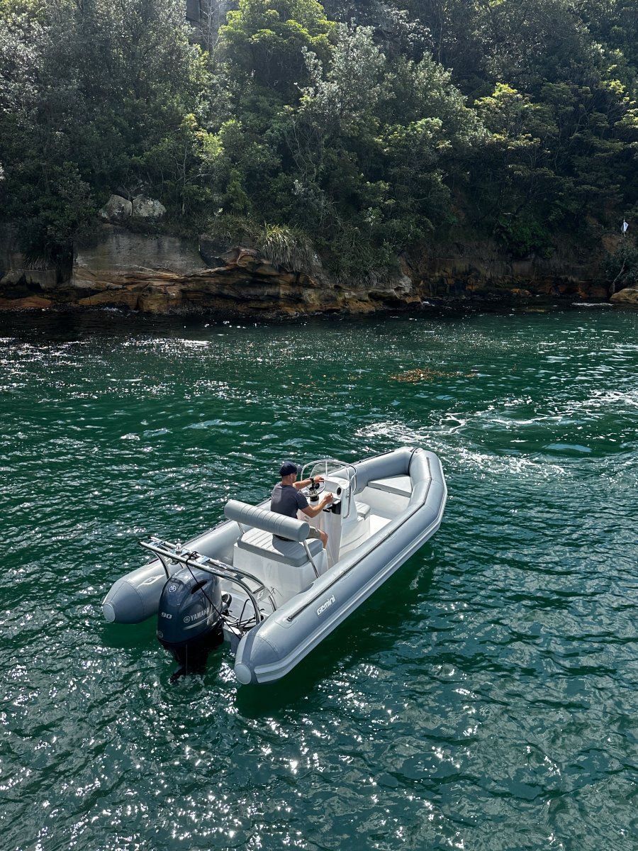 2024 Gemini Waverider 550 | Boat Research | Boats Online