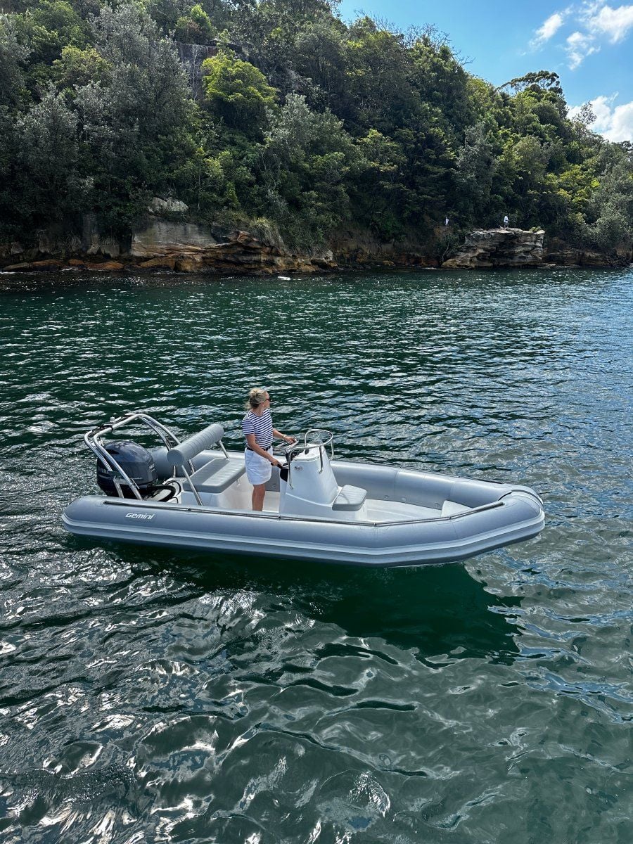 2024 Gemini Waverider 550 | Boat Research | Boats Online