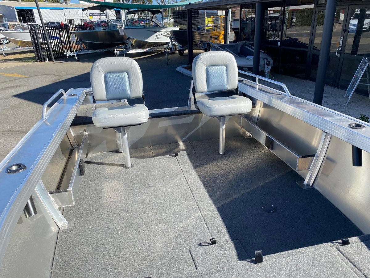 2024 Stacer 449 Outlaw Tiller Steer | Boat Research | BoatsOnline