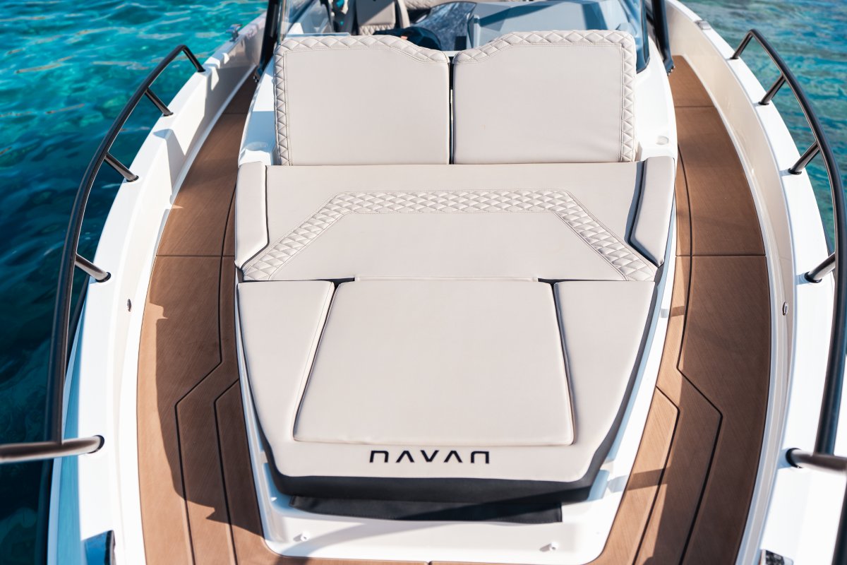 2024 Navan S30 | Boat Research | Yachthub