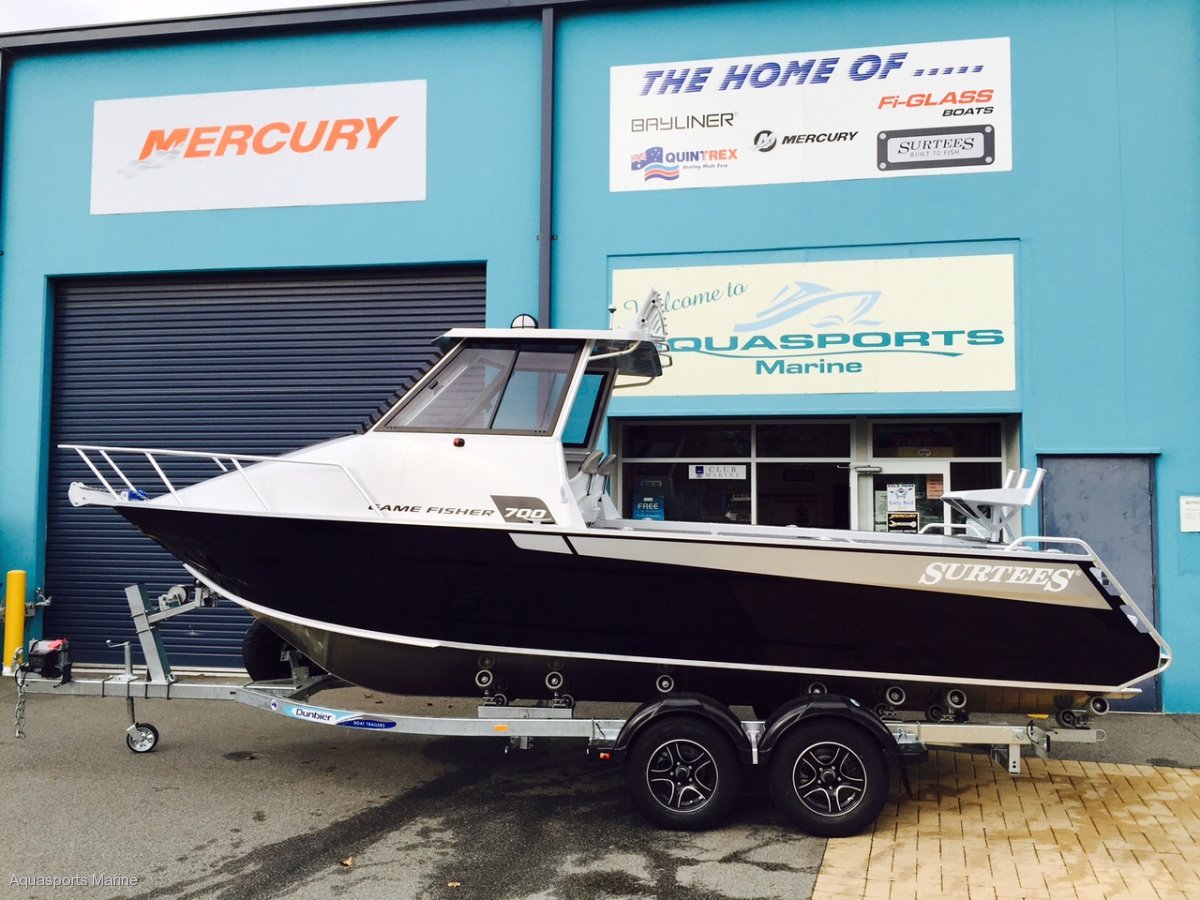 2015 Surtees 700 Gamefisher | Boat Research | Boats Online