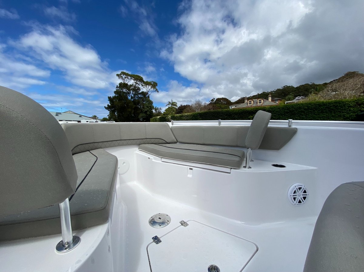 2024 Sportsman Open 242 Centre Console | Boat Research | Boats Online